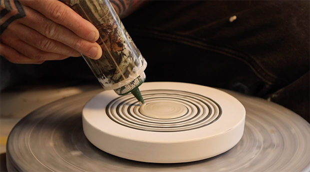 How to Make “Clay Stickers” by Slip Trailing Designs on Plaster