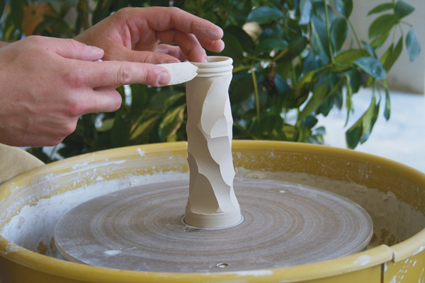 Unity, Form, and Surface: A New Approach to Fritware